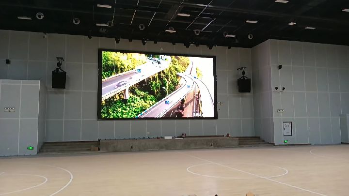 LED显示屏安装调试完成,看看效果吧