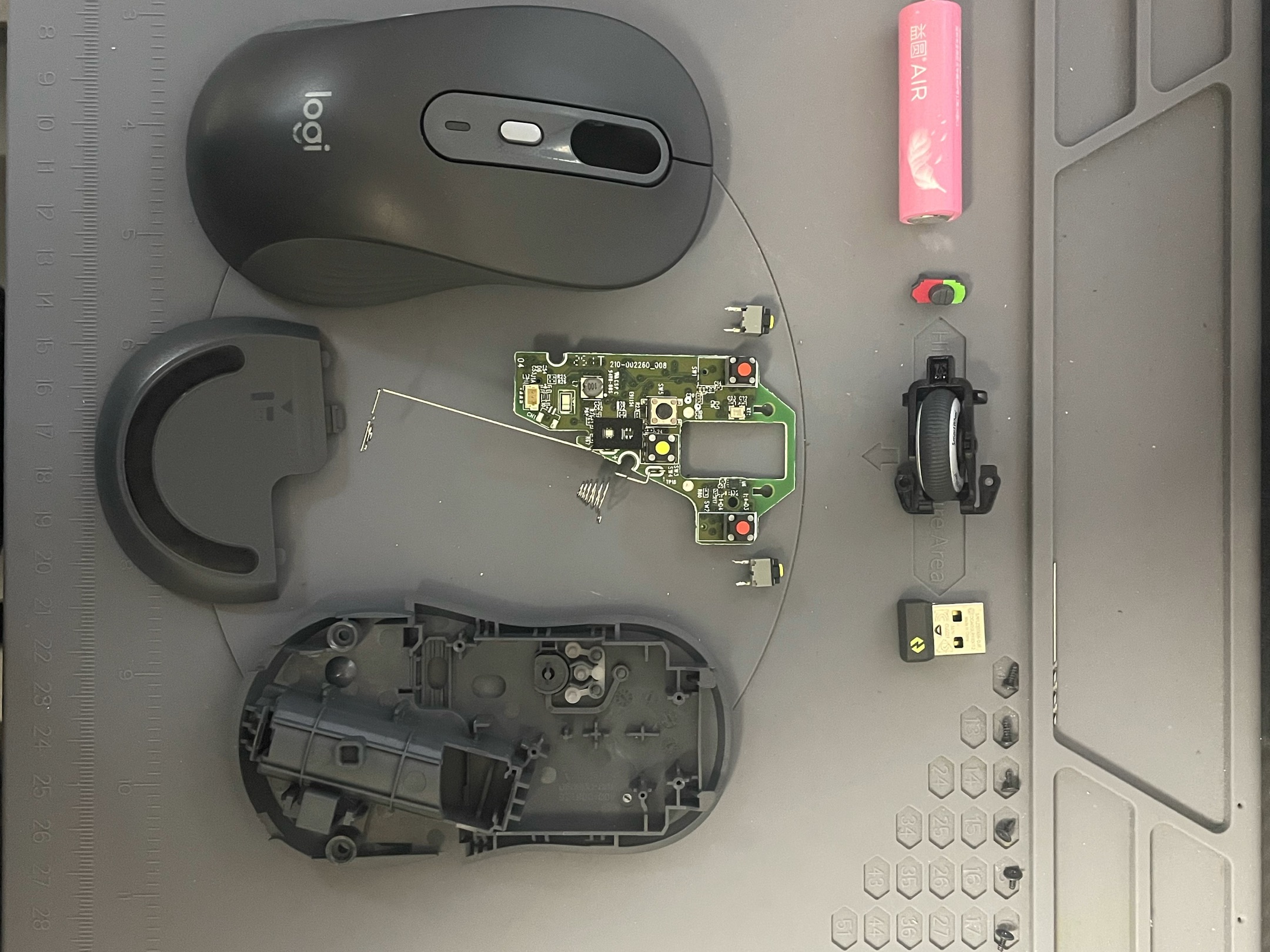 鼠标维修罗技M750L左键失灵更换凯华静音红点微动修复