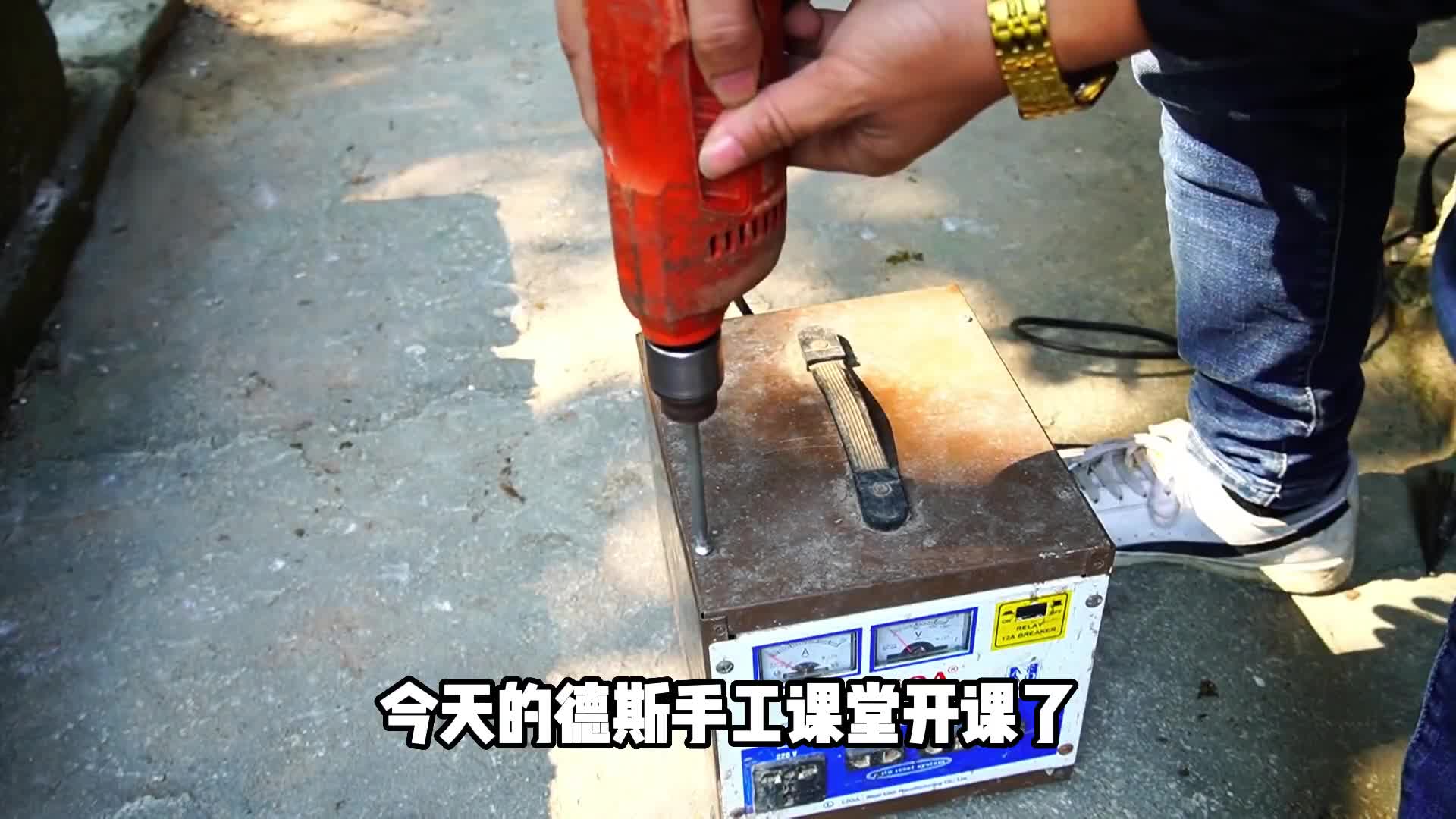 如何将稳压器变成电焊机,用起来比买的强,又省下一笔支出