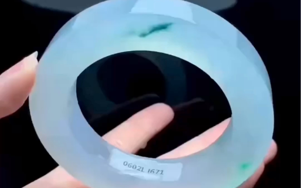 送给姐姐的结婚礼物,一条充满爱意的手镯!