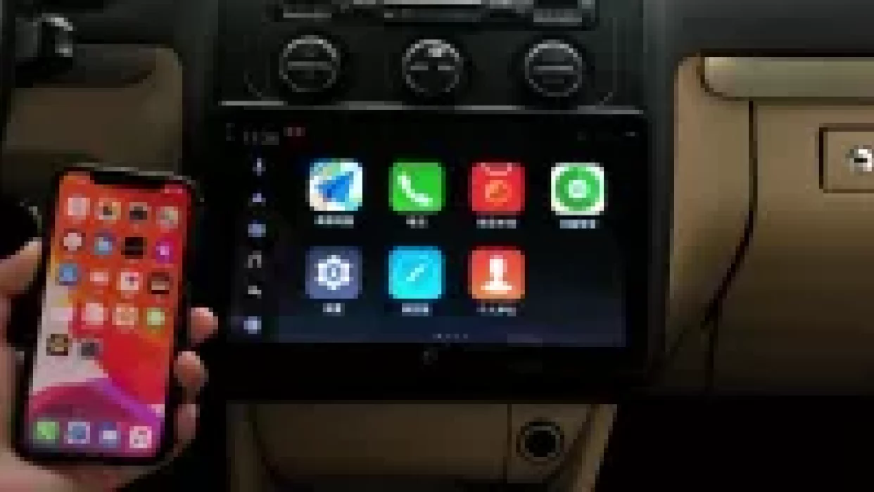 USB版无线CarPlay升级盒使用演示