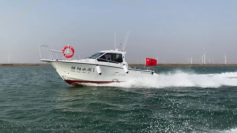 8米柴油版进口模具 别问兜里多少钱问问青春剩几年 海钓船钓