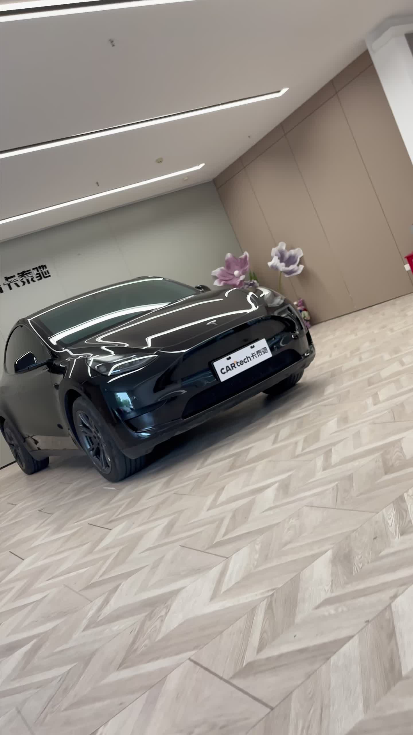 特斯拉Model Y 一年准新车,554公里续航,方向盘加热,前后排座椅加热,...