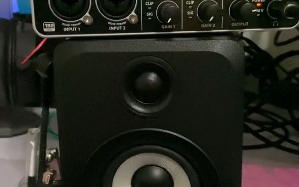 几百块的midiplus mi5 监听音测试,做混音还是不错的