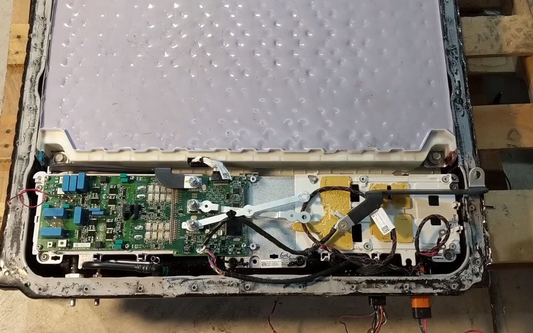 特斯拉CTP储能电池组