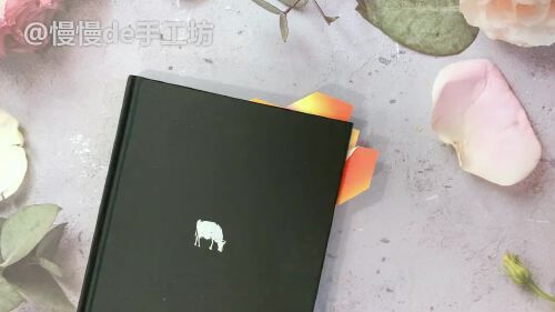 一起折超简单的蝴蝶书签实用又好看亲子手工折纸教程