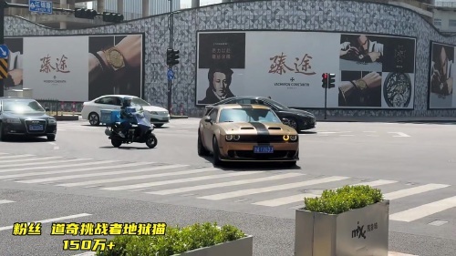 万象城惊现小米Yu7,还是格局大,测试车直接无伪装,感谢兄弟们激情打卡