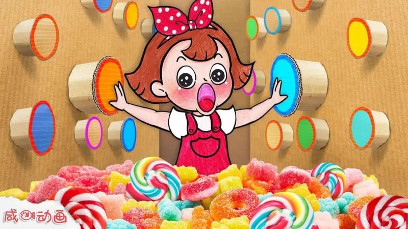 趣味定格动画:100个神秘彩色按钮挑战赛,小美能否逃出生天呢