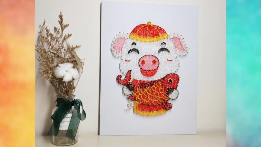 #手工激励月#手工制作喜气洋洋猪年年有鱼diy教程创意钉子绕线画