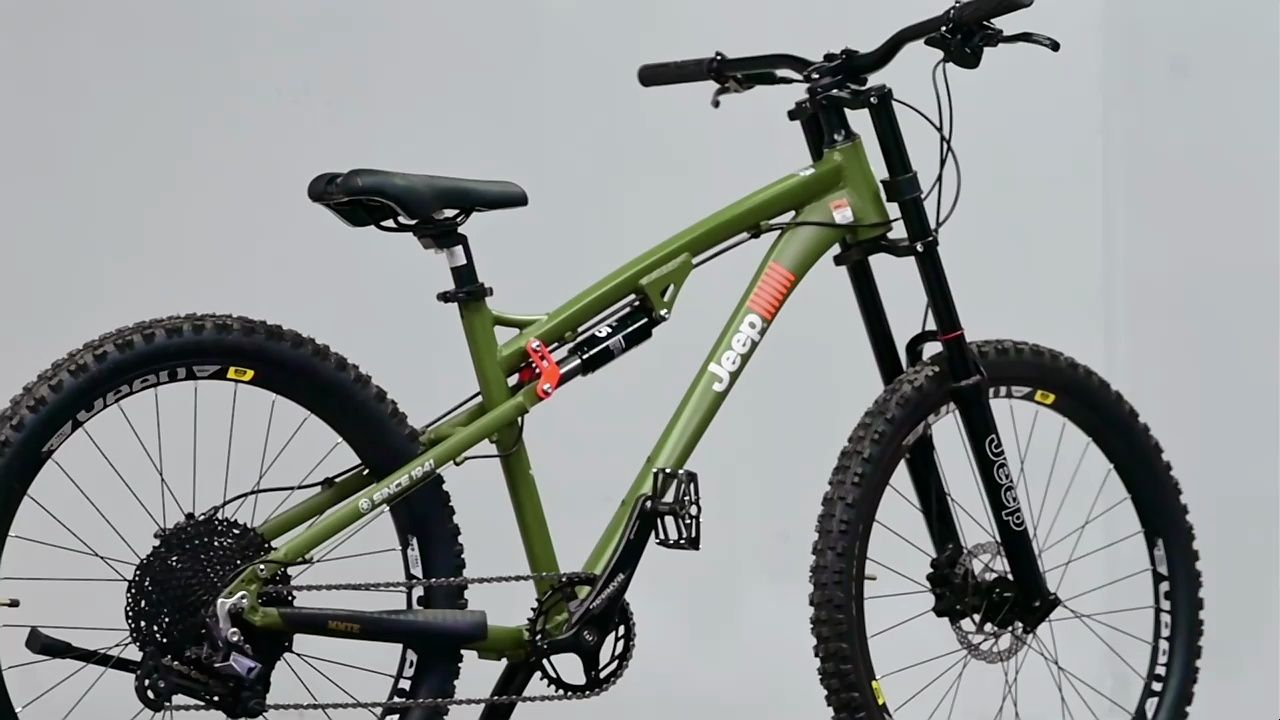 Jeep吉普(JEEP)软尾速降铝合金自行车山地车成人双肩减震油碟变速...