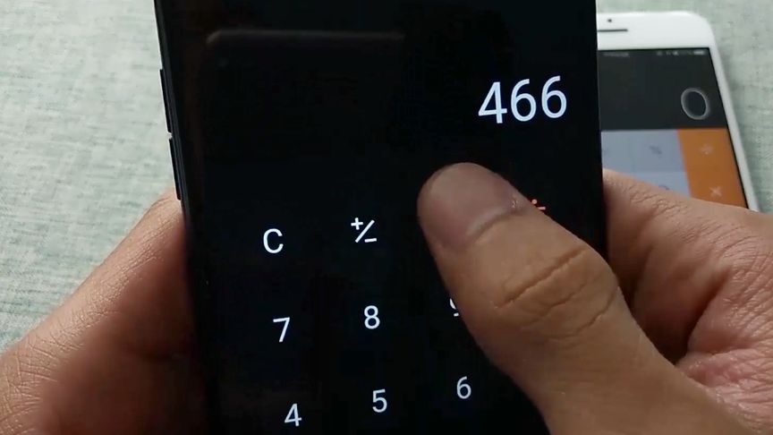 iOS手机的计算器是可以删除的,这么操作就可以,还挺方便快捷的