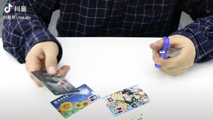 办个信用卡还需要面签?