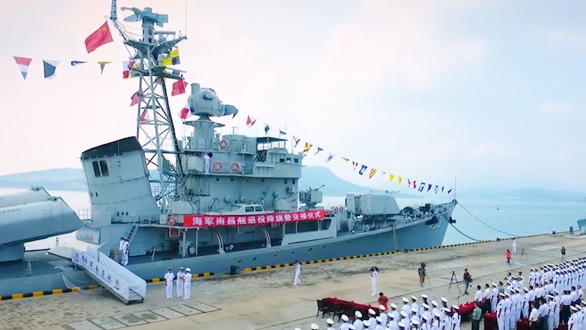 新中国第一首战舰,居然是日本生产的!