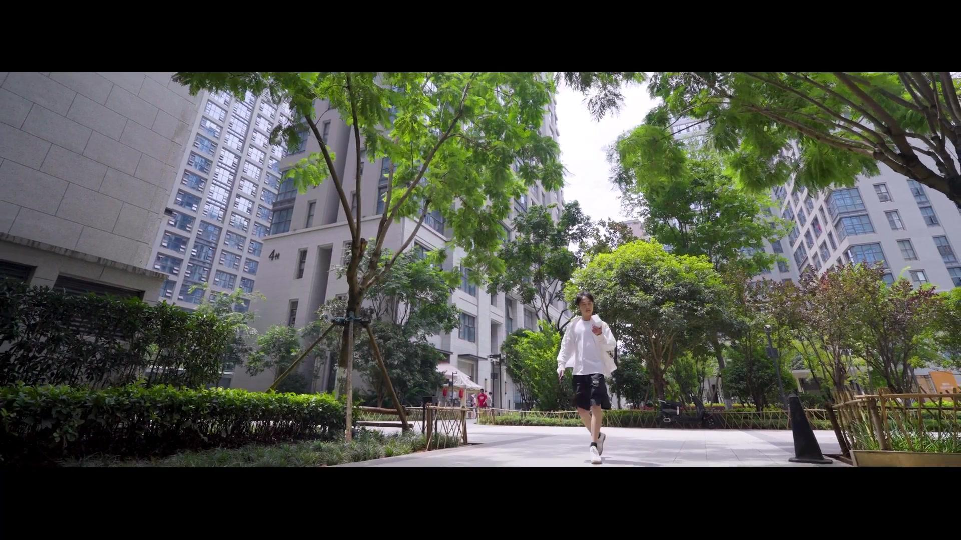 ...大爷"收的不是手机而是你的个人"信息"?一起来看网络安全主题短片...