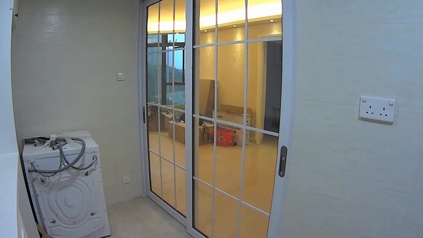 朋友推荐厨房装这样的吊轨的门,装完就后悔!