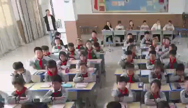 四年级语文《麻雀》课堂教学实录