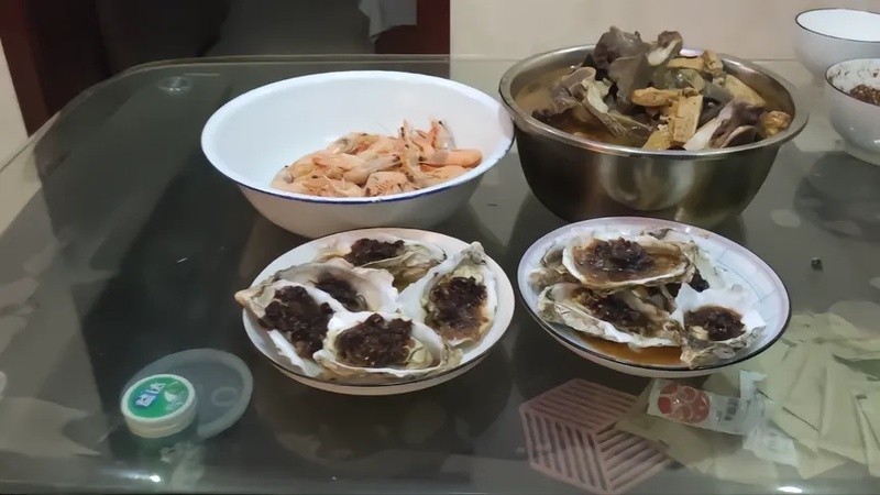足不出户居家隔离,疫情期间不给政府添麻烦