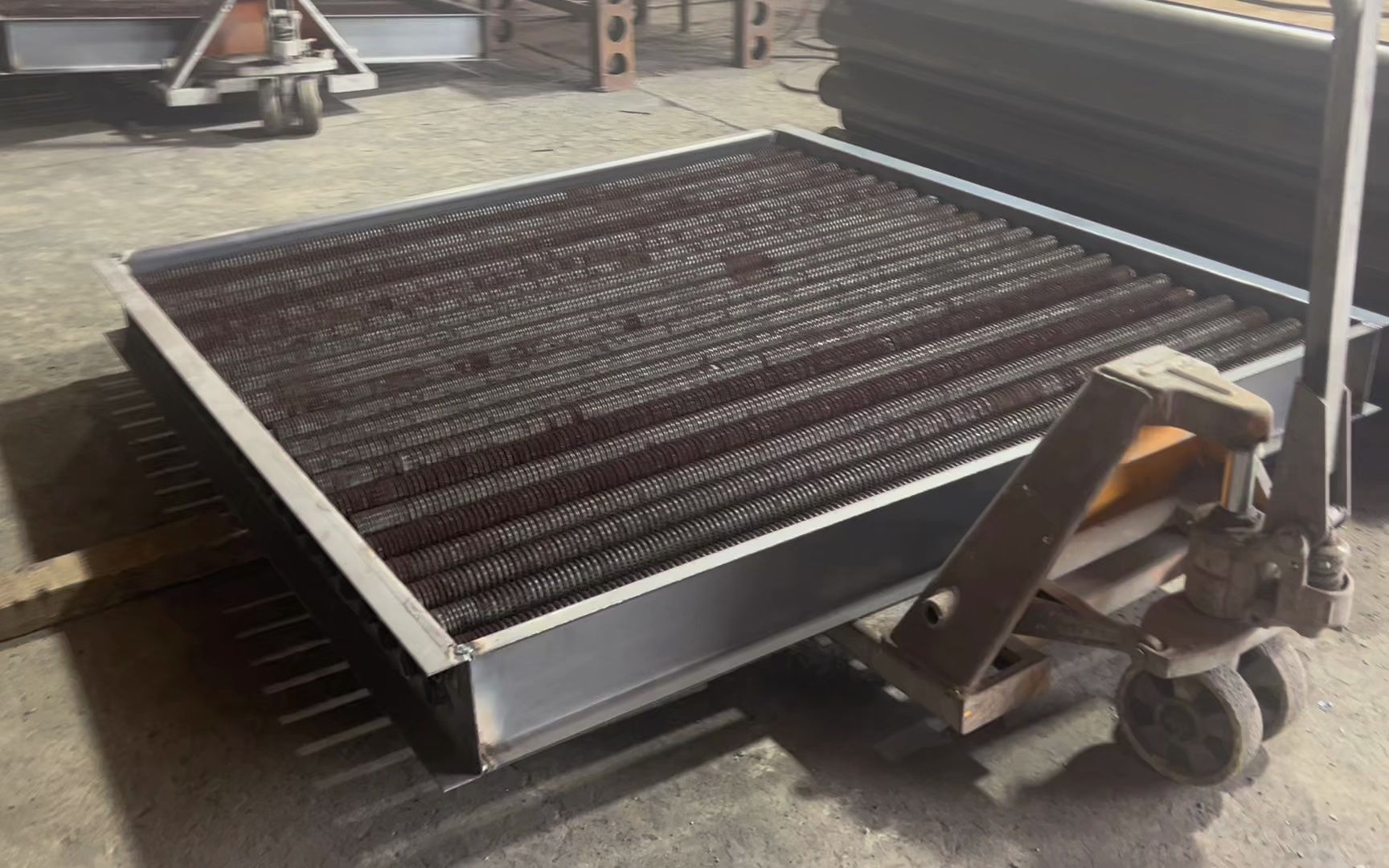 钢制翅片管对流散热器 应用在什么系统中