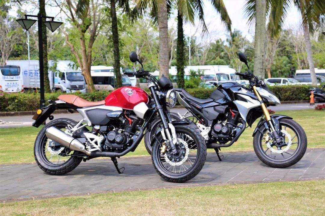 摩托车D证和E证哪个好考点?