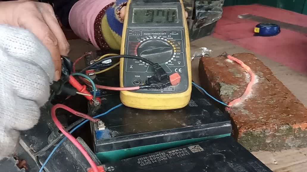 教您怎样判断电瓶车电瓶好与坏,一学就会