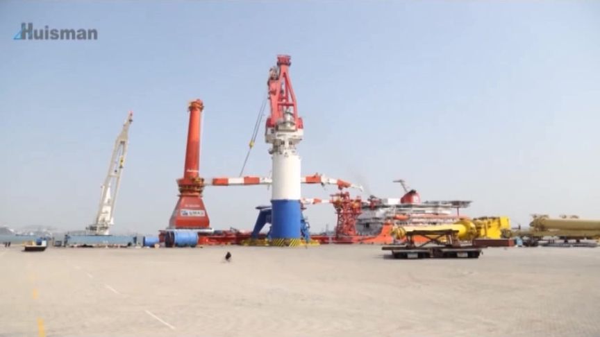 全球最大的重型桅杆式起重机,荷兰豪氏威马生产