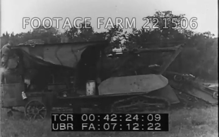 第一次世界大战挖沟机正在挖壕沟;糟糕的道路;埋葬死者;信鸽;法国殖民...