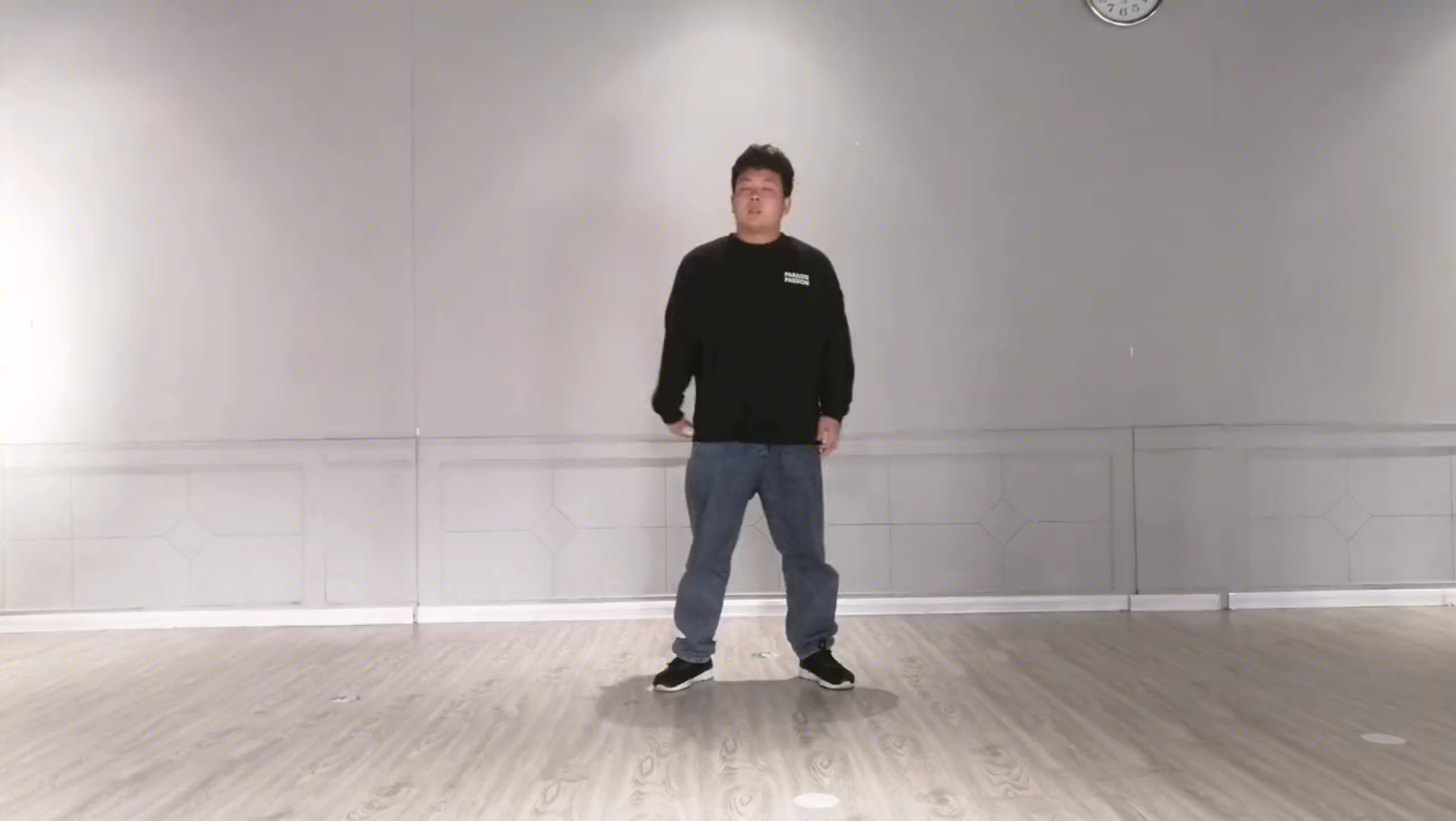 几个简单易学的街舞动作