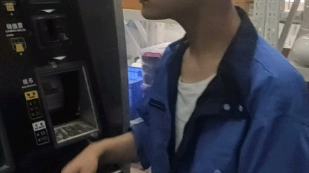 自动售票机外部和内部介绍