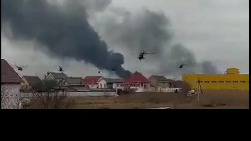 乌克兰战斗视频,包括俄罗斯战斗机低空飞行攻击和击落 Ka-52