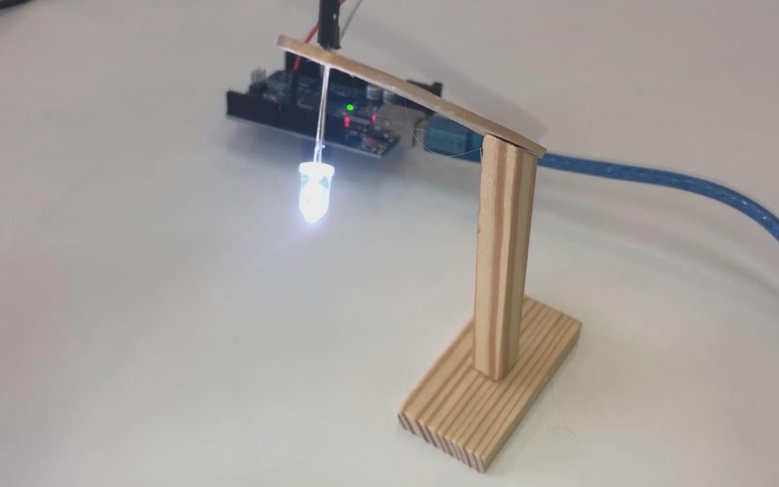 可编程小台灯 Scratch Arduino青少年编程学习套件