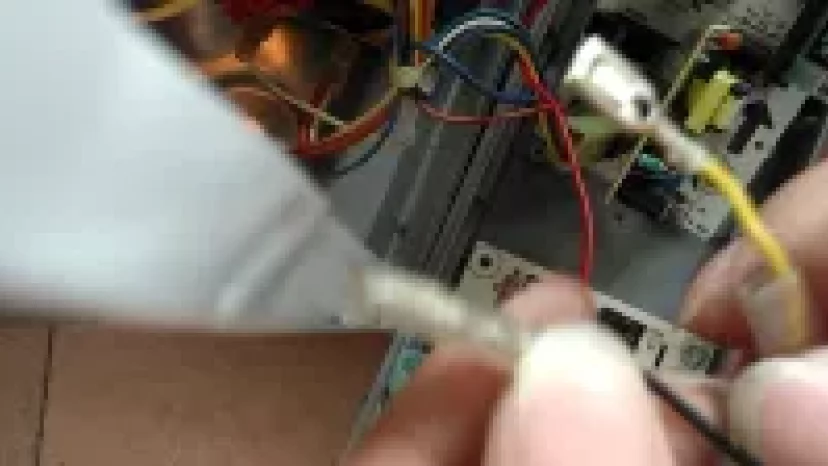 格兰仕微波炉关门后风扇自动工作解决办法