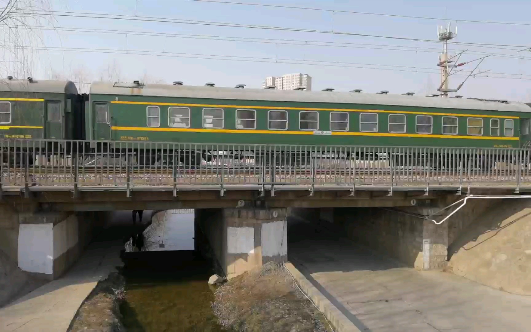 [京广铁路]烧煤炉的绿皮车 3604 重庆 北京