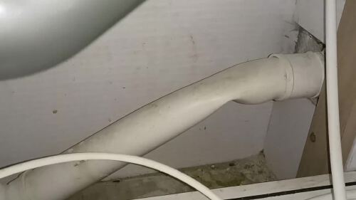 洗菜盆下水管堵塞返水?周口水电胡工教你轻松解决!