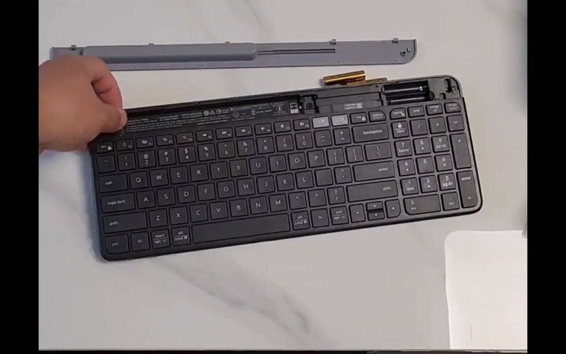 罗技键盘 罗技K580 罗技K580无线蓝牙双模键盘!