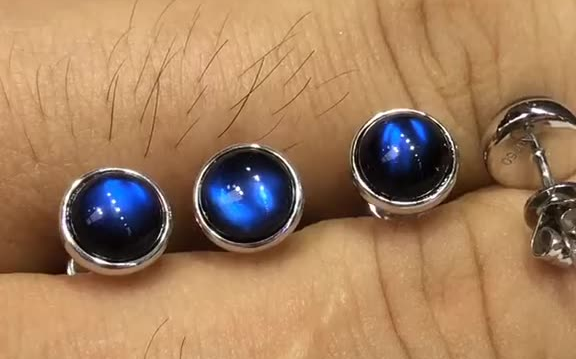 18K金蓝月光石耳钉首饰 来海南自贸港 珠宝首饰 宝石 彩宝