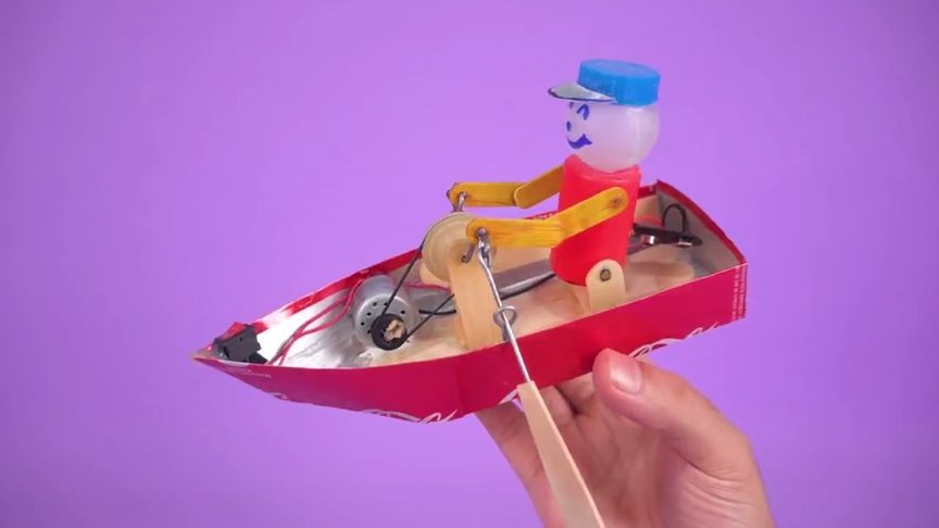 科技小制作:让我们荡起双桨,动力小船的实验,中小学生DIY作品