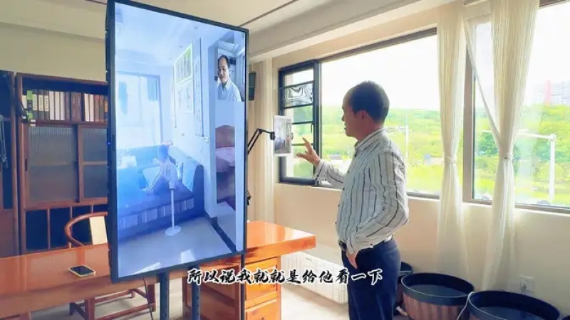 赵一铭如实说出自己所看到的,与老板反馈的一致,需做优化