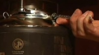 爱适易垃圾处理器更换处理器安装附件的方法