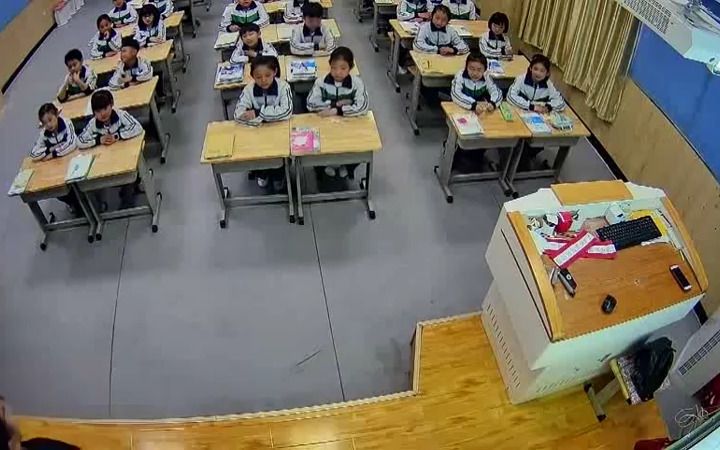 北师大版小学数学四年级下册:《比身高》(含课件教案)优质公开课 张...