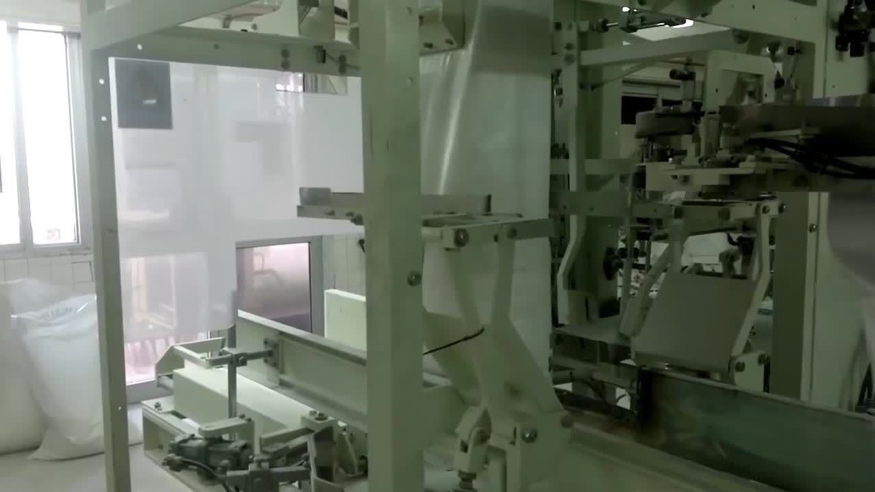 设计与实践:包装袋热和机构、真空吸盘技术,自动装袋机结构