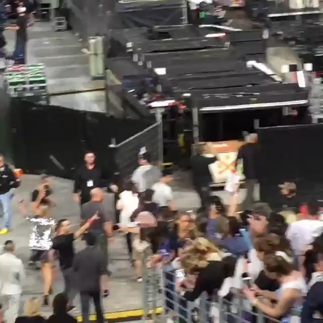 [1989 tour Sydney] Taylor Swift.1989悉尼演唱会,霉霉进场