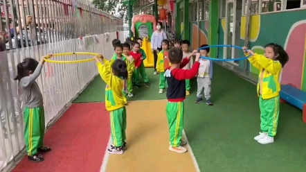 户外游戏《快乐过安检》 幼儿园大班体育游戏 幼儿园游戏