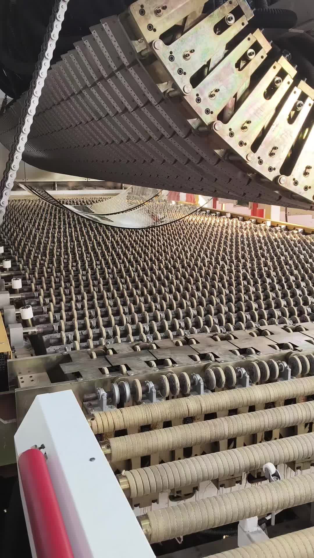 #12㎜弯钢玻璃 #半径1200弧长1900高1200