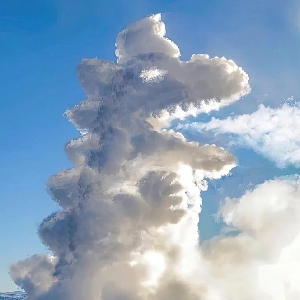 吃好好睡早早吖 