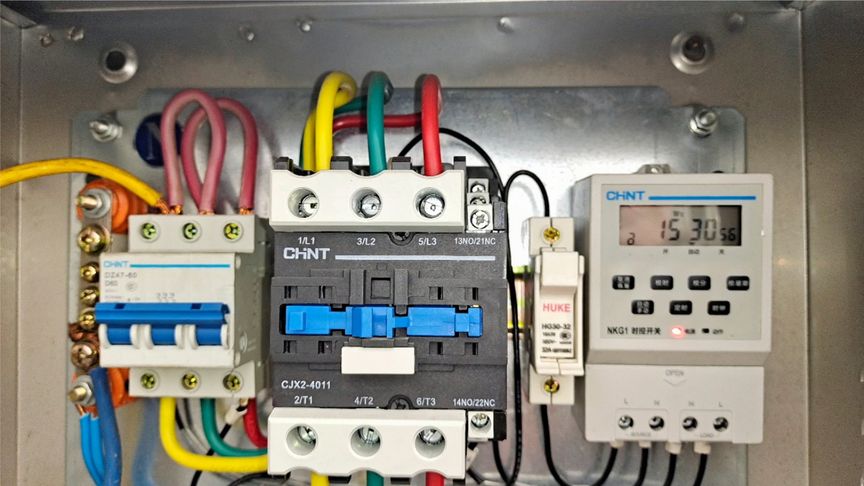 时控开关如何设置手自动、校时、定时,新手电工必学,详细教会你