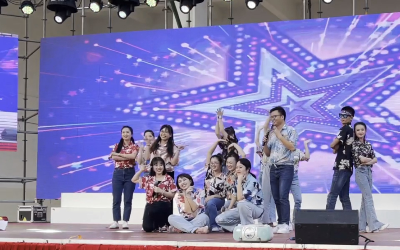 2020玉沙实验学校新年文艺汇演教师节目(上)