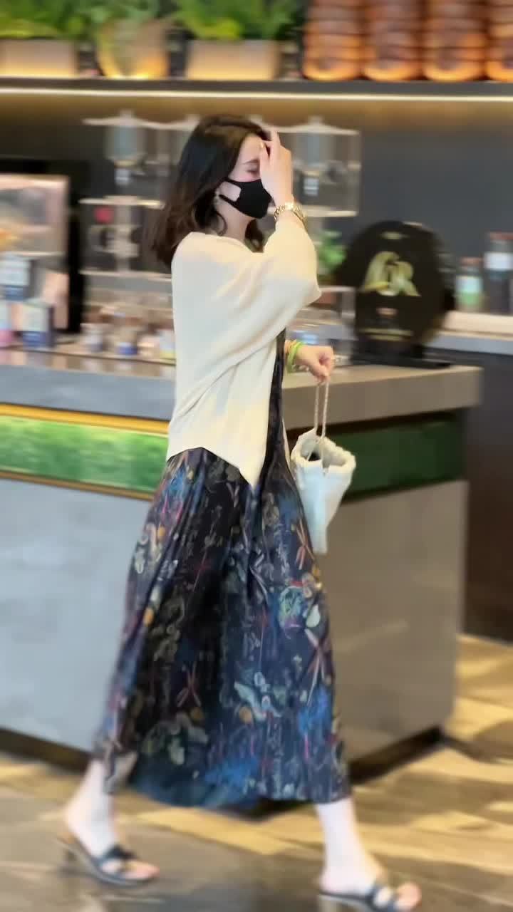 气质协会代表!穿这身去开家长会没问题吧?!#夏季新款 #气质穿搭