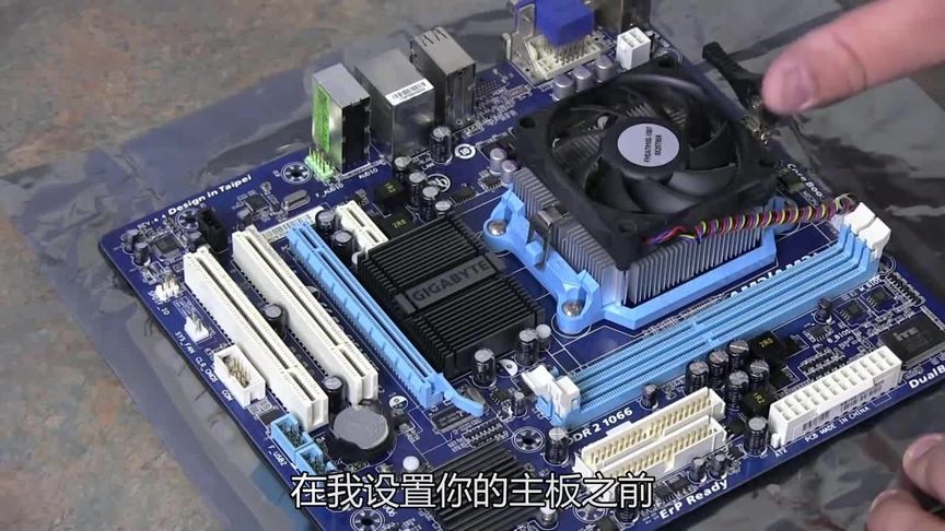 教你成为大神!外国电脑大神教你怎么修电脑 教你认识电脑零部件