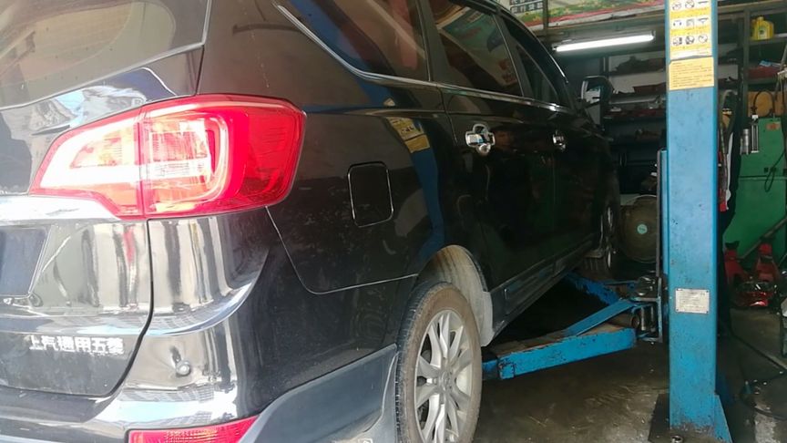 为支持国产车,宝骏730方向机质量差,一年换一次,真的非常烦心