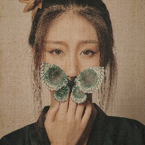 阿宝在呢喃 
